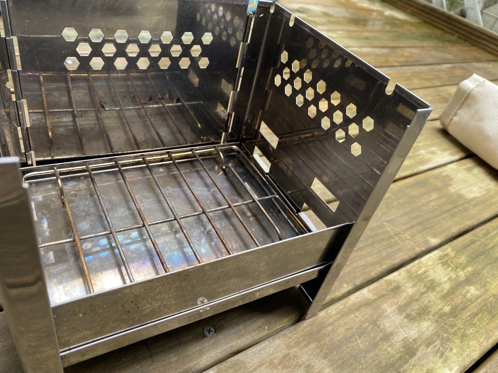 YOLER 焚き火台【激安特価の1890円！】本当にいいの？最高かよw | CAMP SHIFT